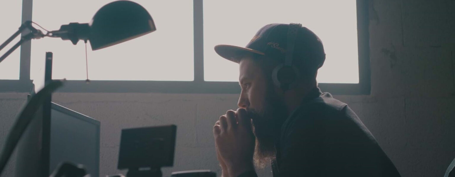 Everything You Need to Know About Key Lighting | Artlist