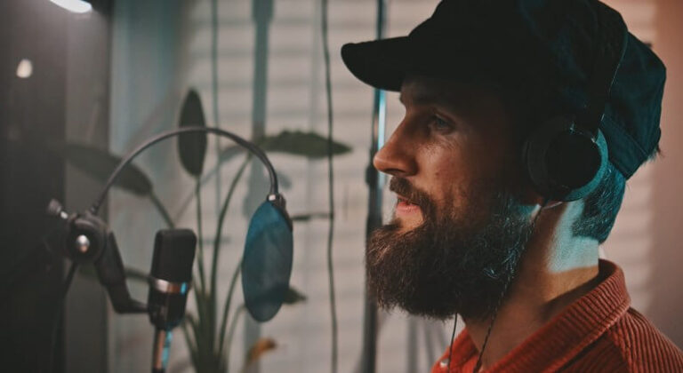 Everything You Need to Know About Audio Dubbing | Artlist