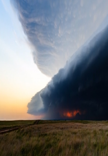 Inside a Tornado: Exclusive Hurricane Footage - Artlist Blog
